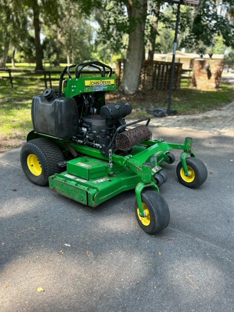 John Deere Stand On 652R Zero Turn Lawn Mower | Used Mowers Online